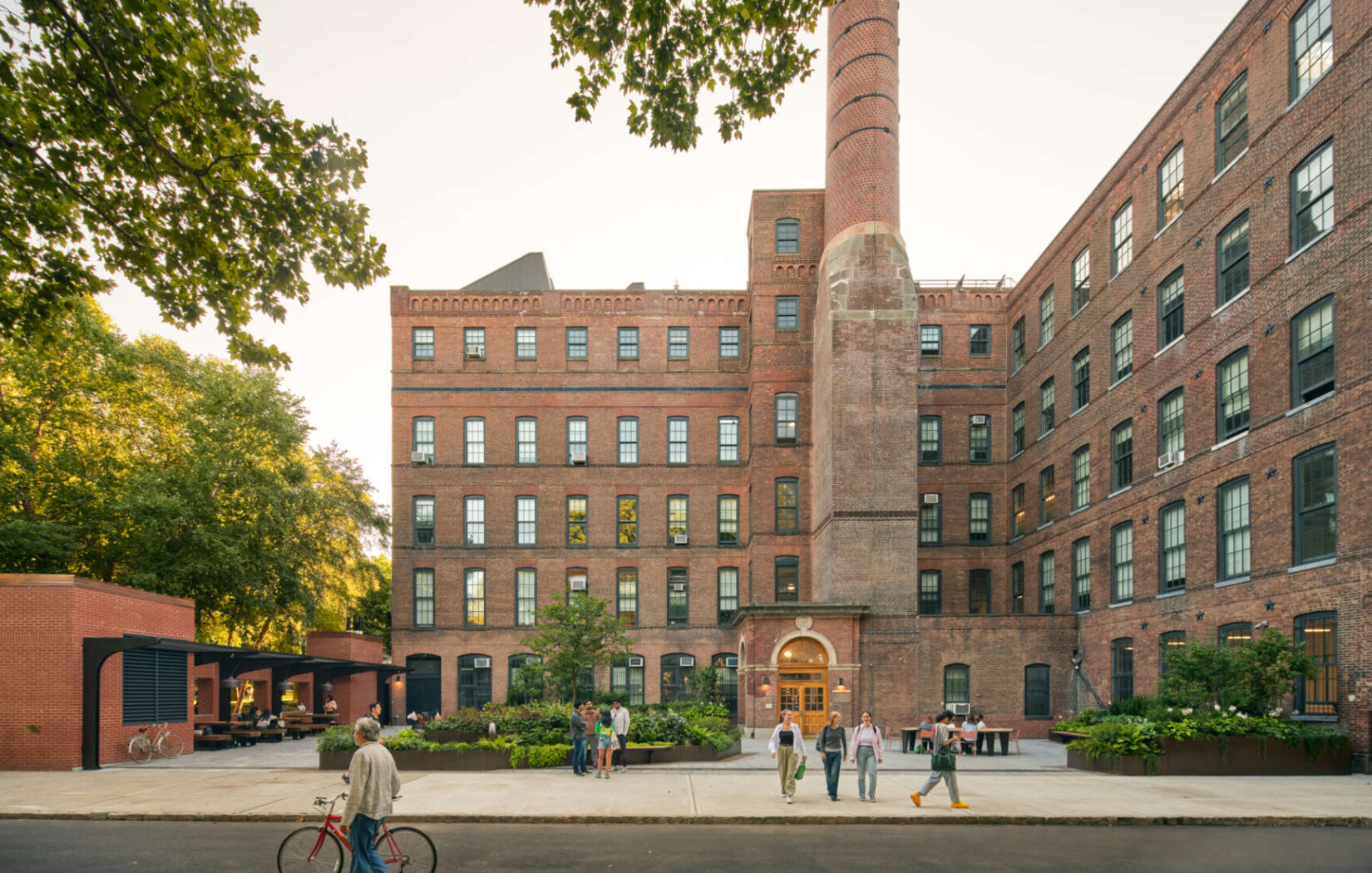 Pratt East Hall Plaza - SCAPE